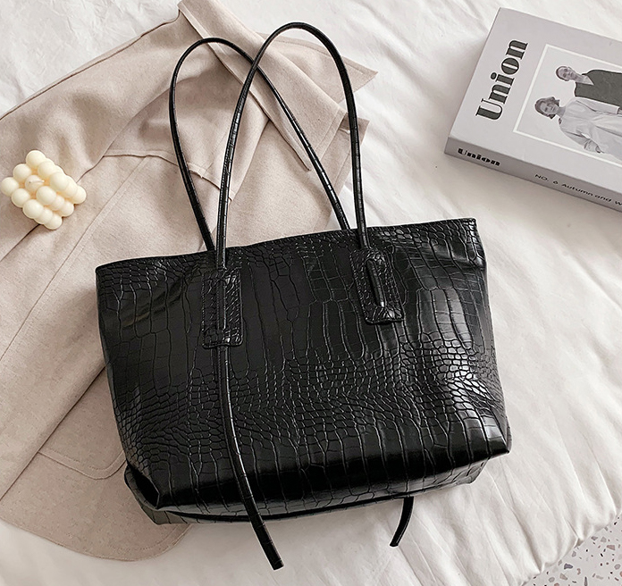 retro fashion black myr 65 . 00 myr 45 . 00 31 % off 0 add to cart